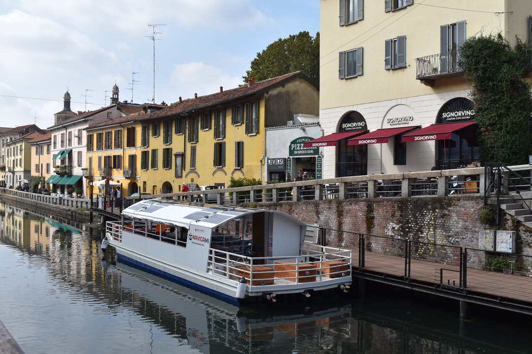 Navigli: Lazy walks and hip cocktails by Milan ’s canals ...